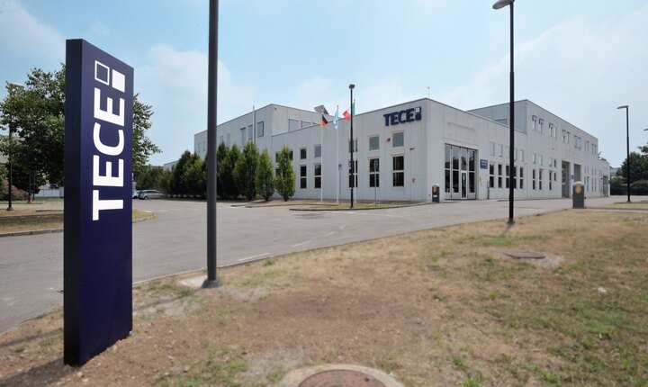 TECE - Close to you | TECE Italy